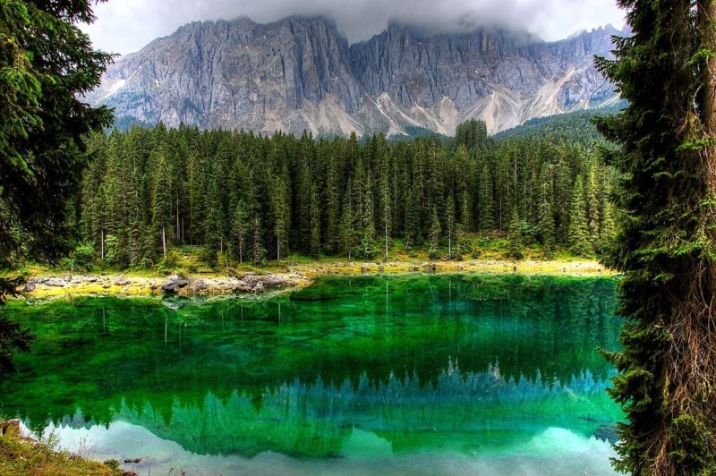 Come arrivare al lago di Carezza in macchina o a piedi - Alto Adige