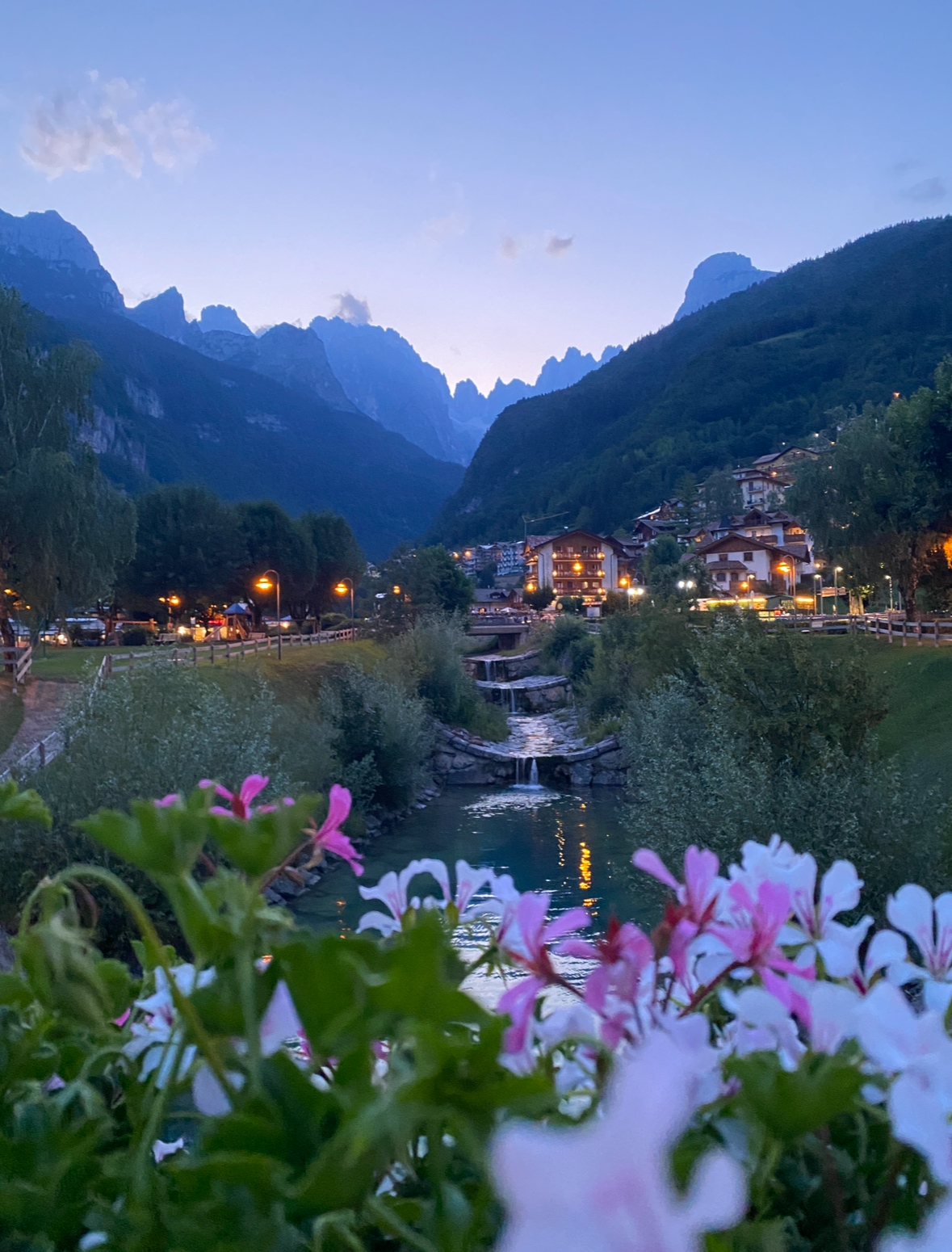 Lago di Molveno in Trentino. Cosa fare, parcheggi, costi, tutto quello ...