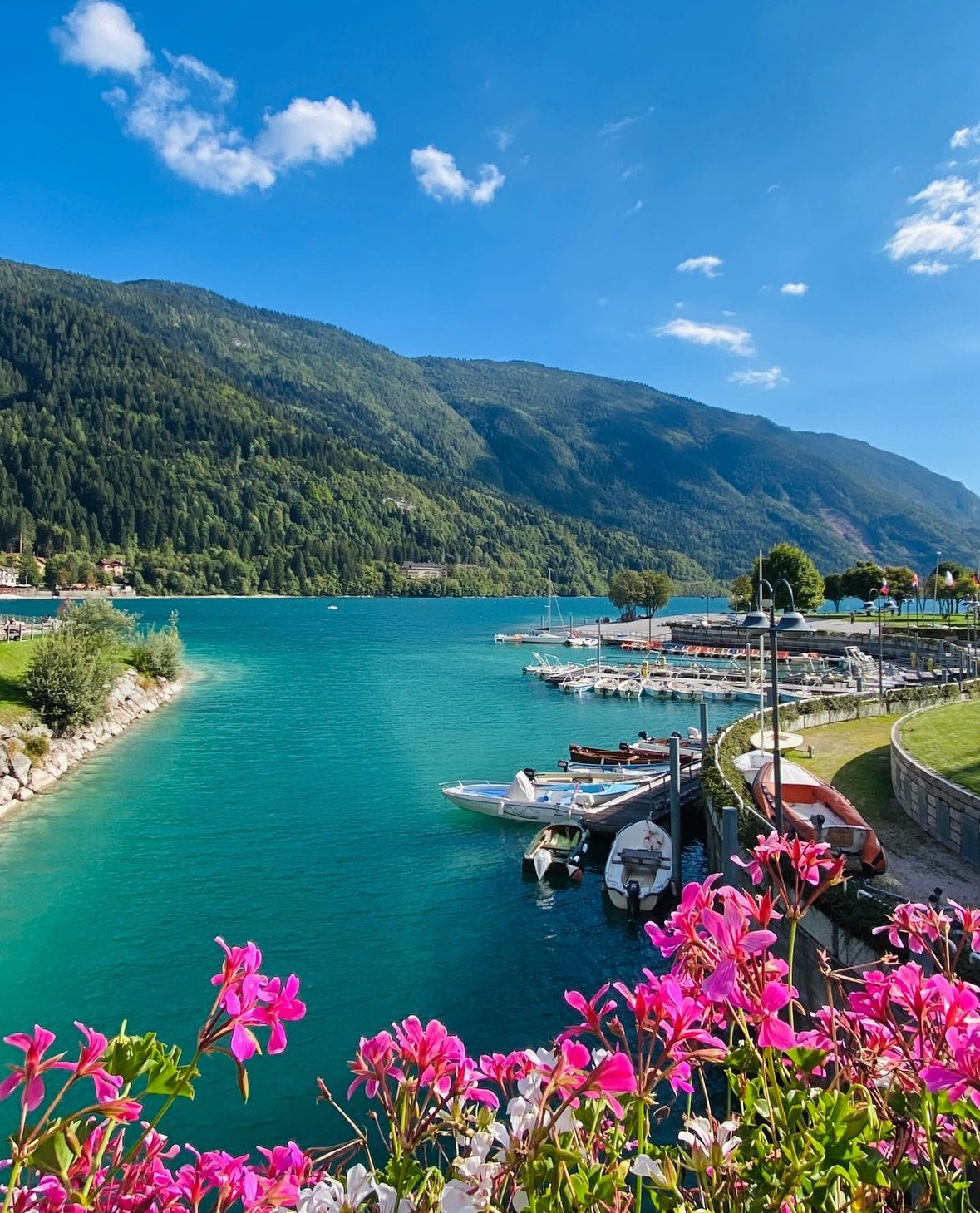 Lago di Molveno in Trentino. Cosa fare, parcheggi, costi, tutto quello ...
